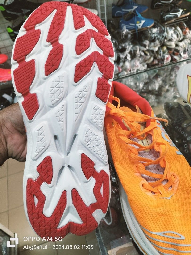 Kasut Running Hoka, Sports Equipment, Other Sports Equipment and ...