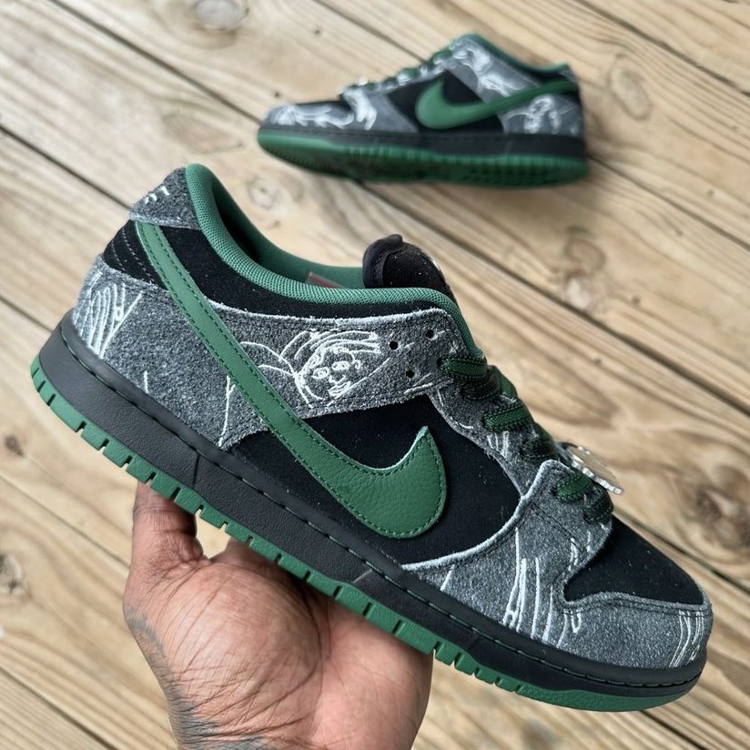 Nike SB Dunk Low There Skateboards Ultra Humanized Anthracite and Gorge ...