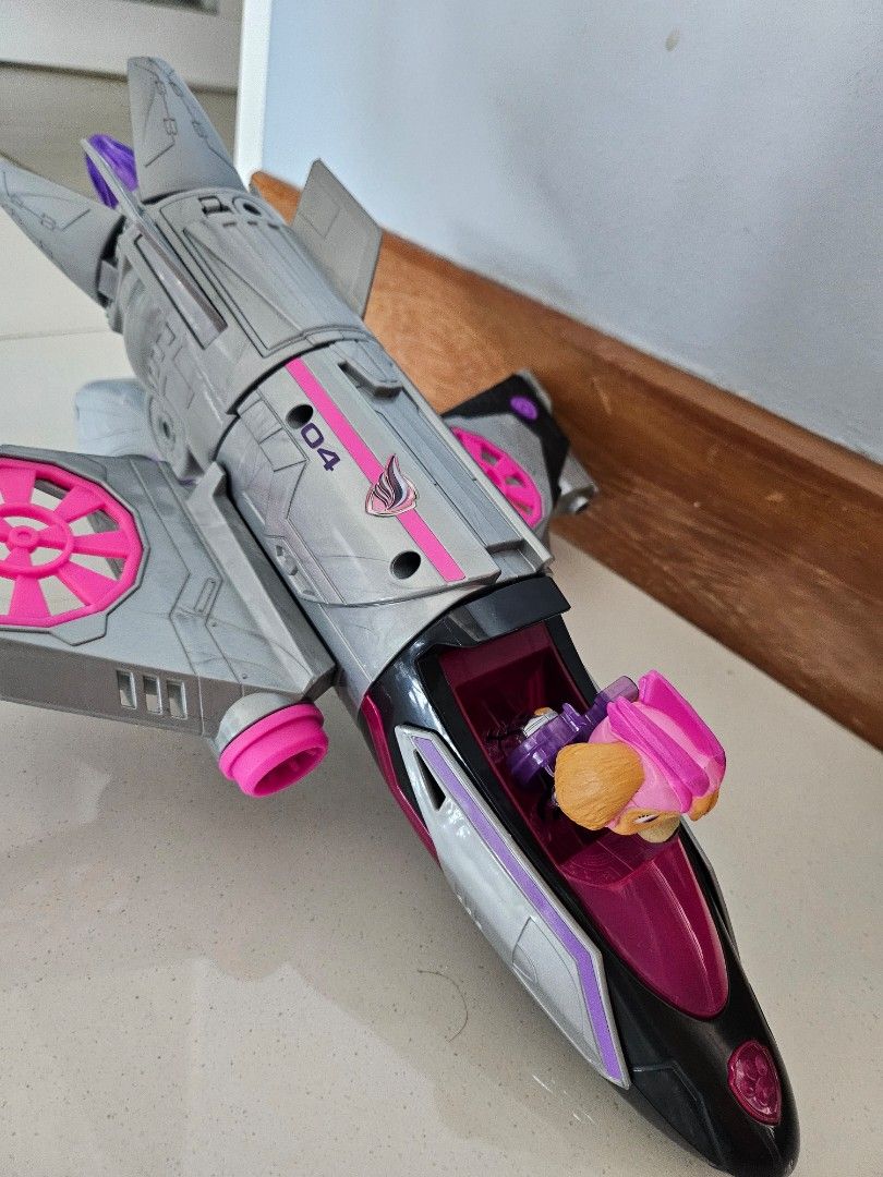 Paw patrol mighty movie jet skye rescue, Hobbies & Toys, Toys & Games ...