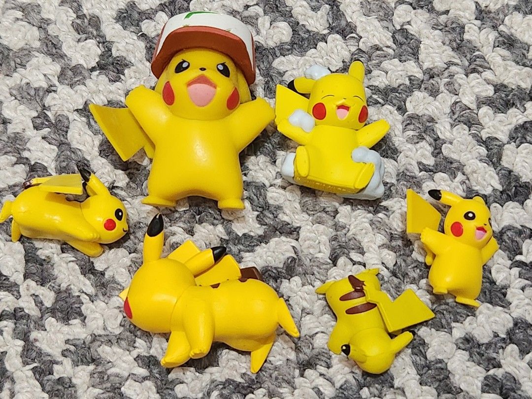 Pokemon Pikachu Figures, Hobbies & Toys, Memorabilia & Collectibles ...