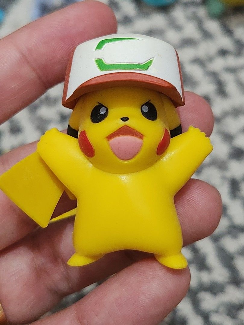 Pokemon Pikachu Figures, Hobbies & Toys, Memorabilia & Collectibles ...