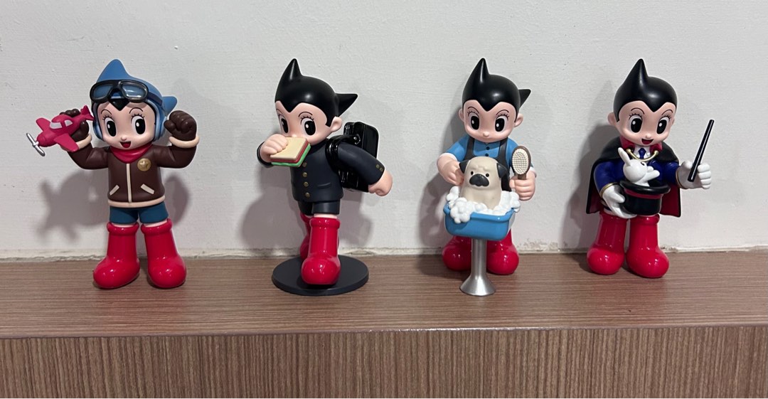POPMART Astro Boy with Iron Arm Diverse Life Series Cute Figure POP ...