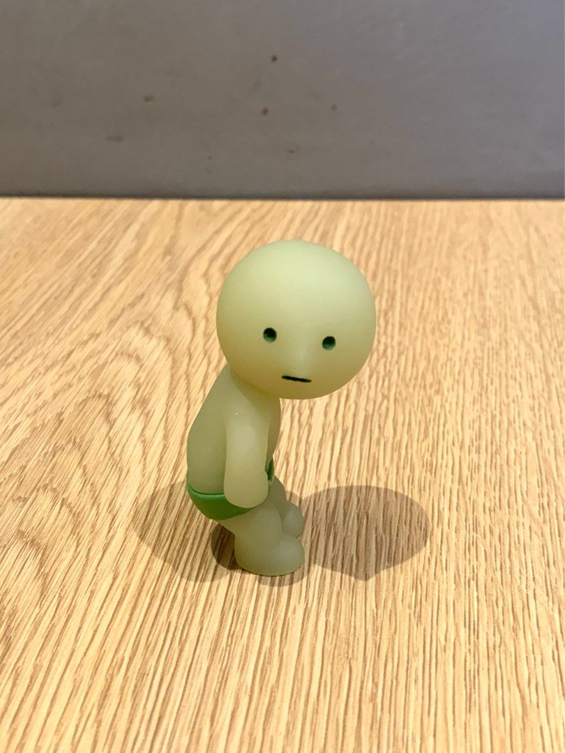 SMISKI Glow In The Dark Figure | Dressing Series, Toys & Collectibles ...