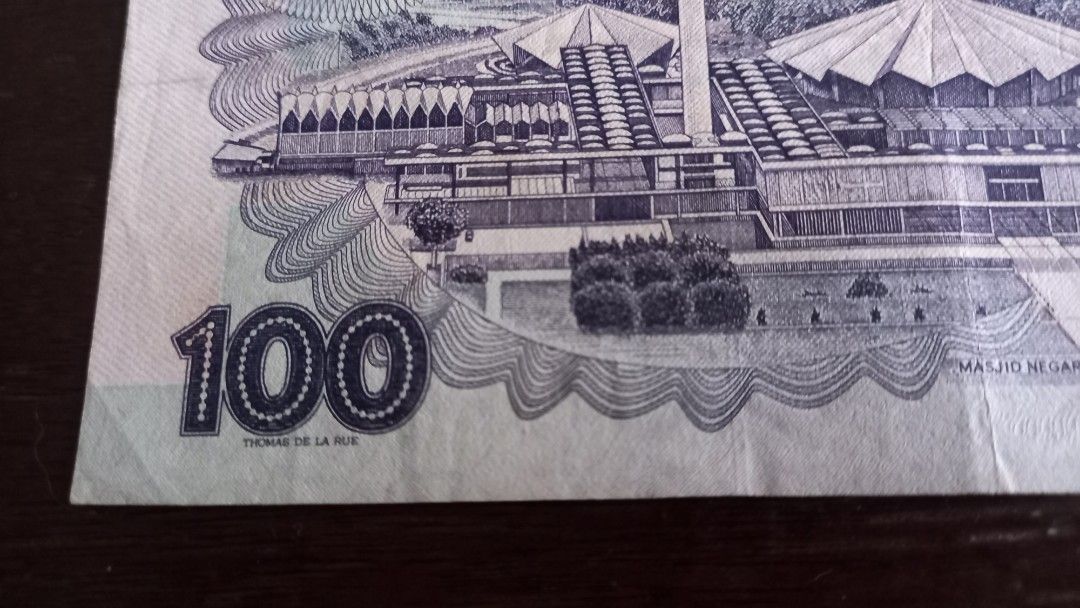 Wang Lama Malaysia RM100.00 Jaafar Hussein Old Banknote, Hobbies & Toys ...