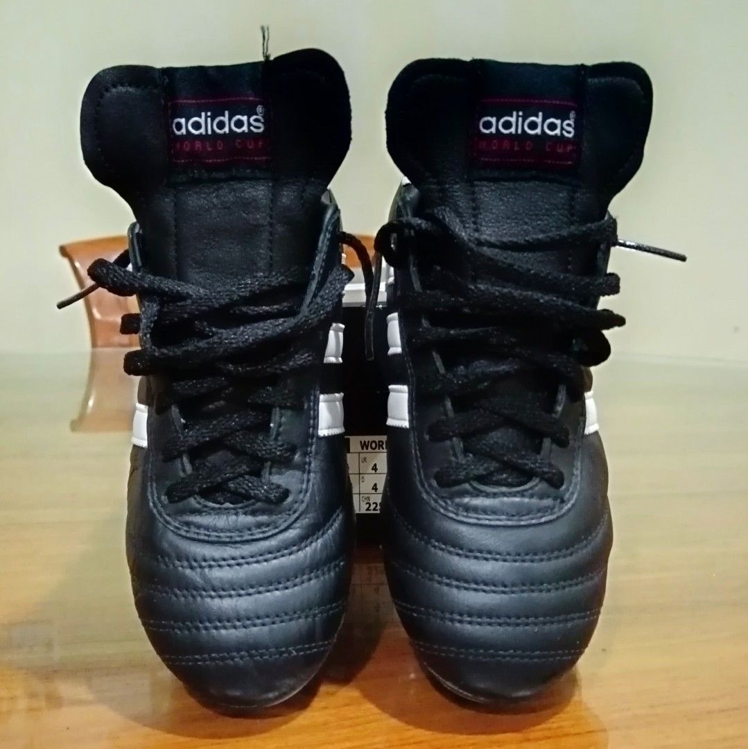 Adidas World Cup Utk Dijual, Sports Equipment, Other Sports Equipment ...