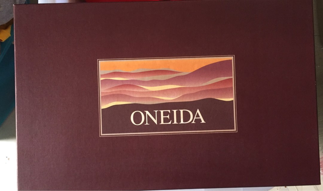 Brand New Oneida 24 piece, Furniture & Home Living, Kitchenware ...