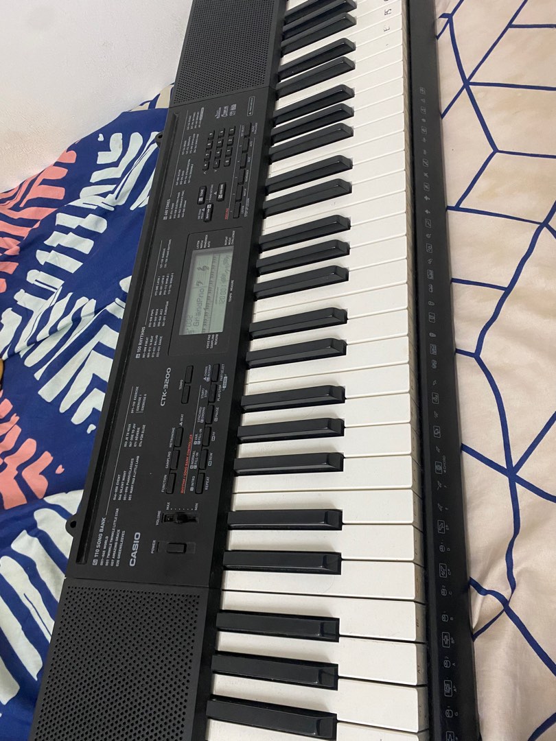 Casio CTK3200, Hobbies & Toys, Music & Media, Musical Instruments on ...