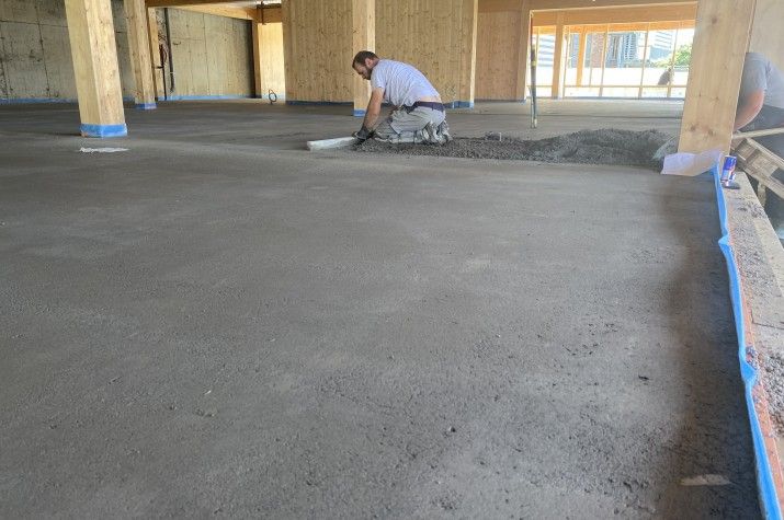 Cement screed/Floor leveling/HDB house screed/Smooth finish/Screeding ...