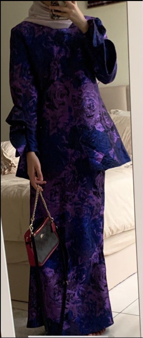 CLA EXCLUSIVE, Women's Fashion, Dresses & Sets, Traditional & Ethnic ...