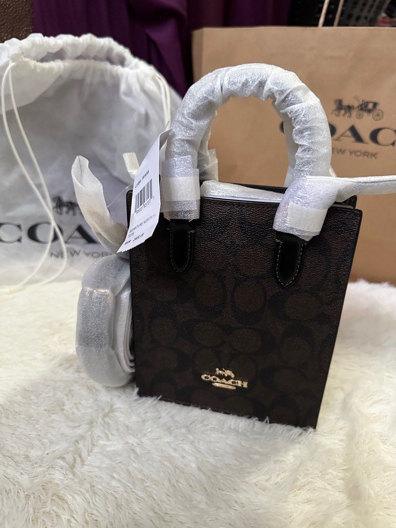 COACH NEW ORIGINAL BUTIK RM900, Luxury, Bags & Wallets on Carousell