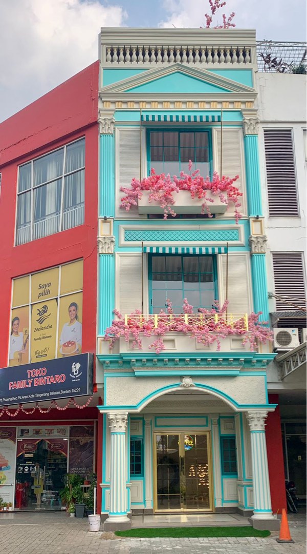 Dijual Ruko 3 Lantai yg mengabungkan Kenyamanan Rumah Tinggal , Kantor ...