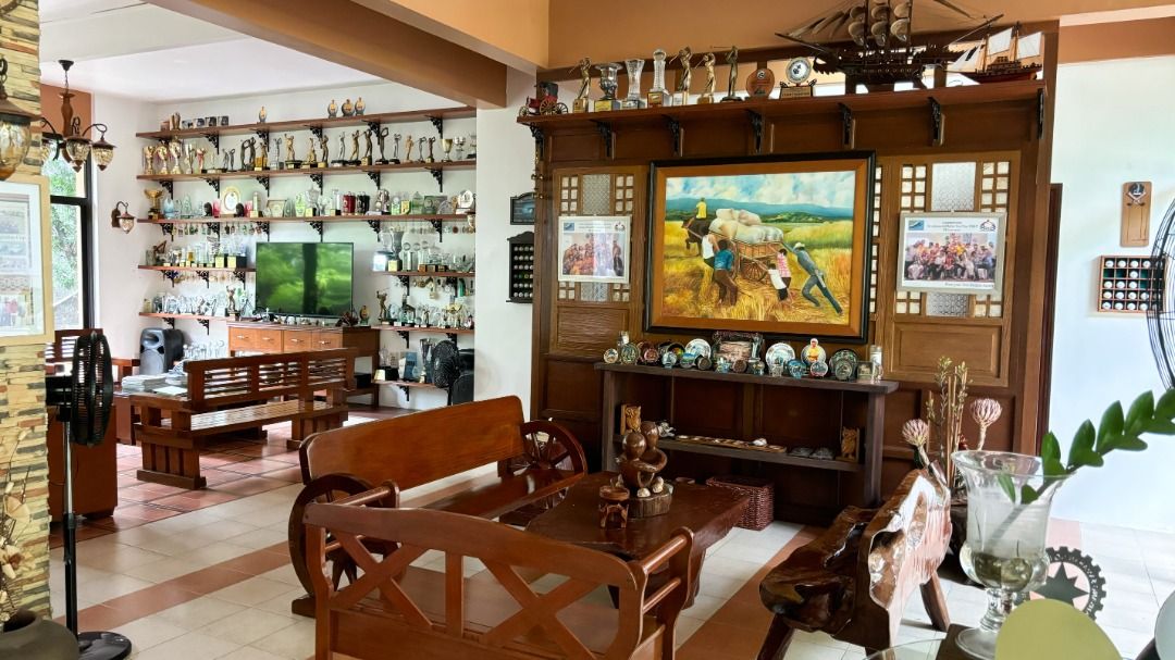 FOR SALE-- Bungalow with view deck in Valley Golf, Antipolo, Rizal ...