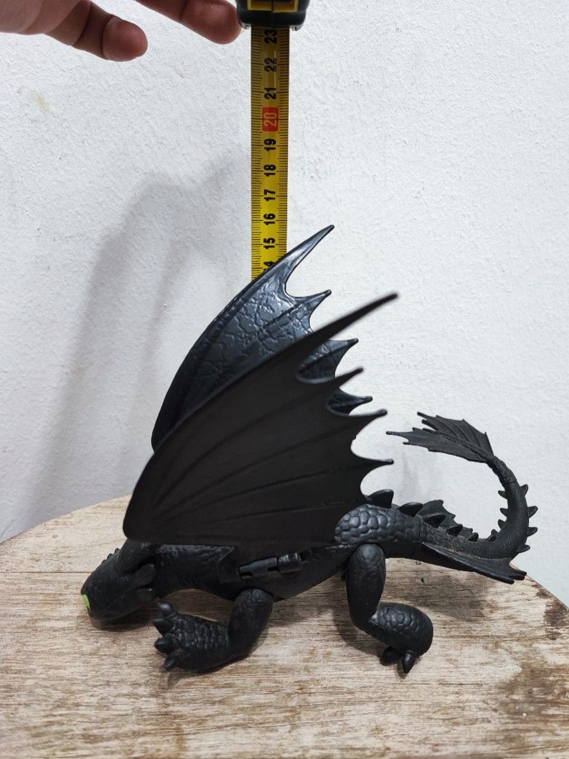 How To Train Your Dragon Night Fury Figure, Hobbies & Toys, Toys ...
