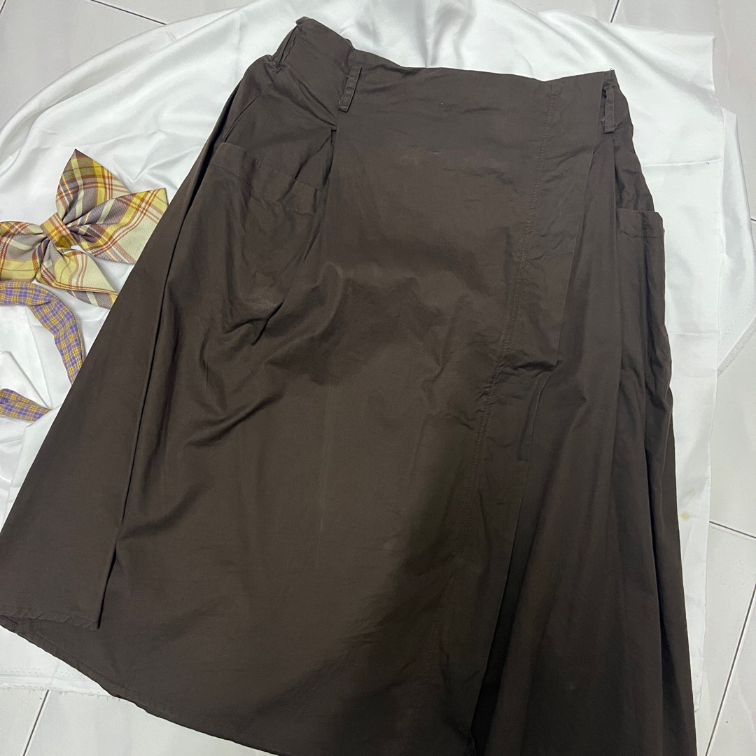 Long brown skirt RM25 (negotiable), Women's Fashion, Bottoms, Skirts on ...