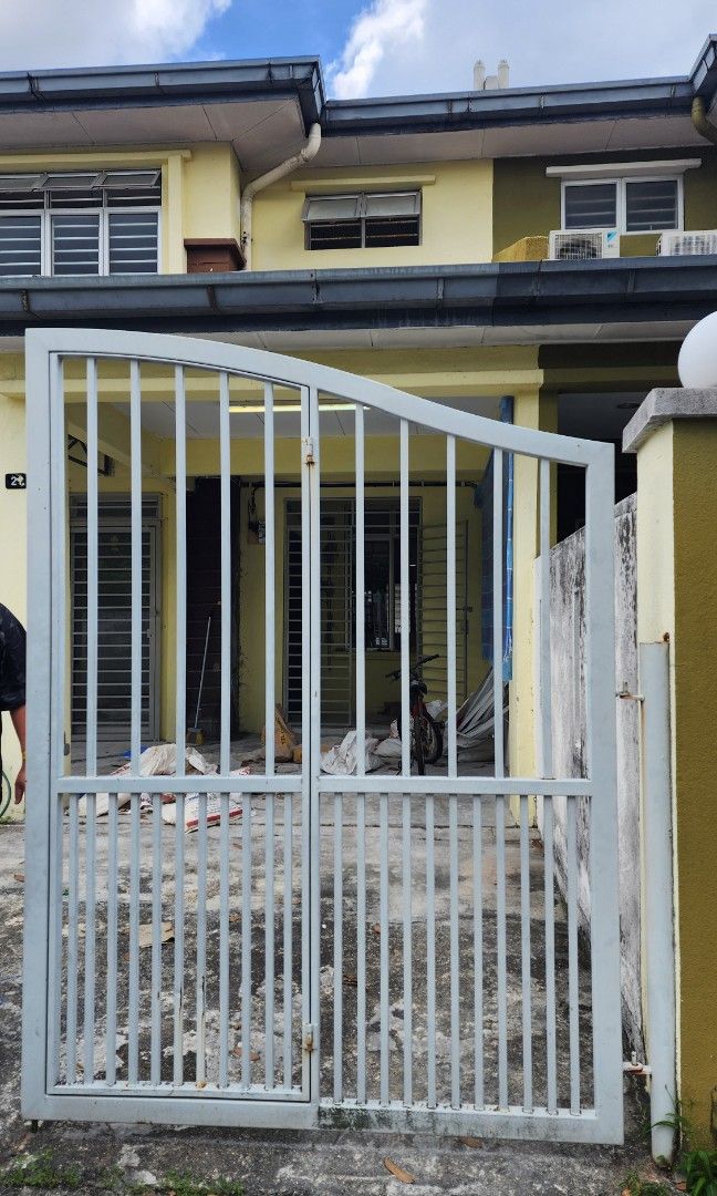 Main Gate - Metal, Furniture & Home Living, Security & Locks, Locks ...