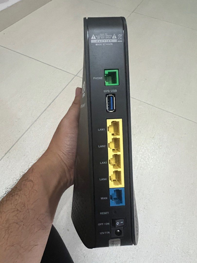 Maxis WiFi 6 Mesh Router, Computers & Tech, Parts & Accessories ...