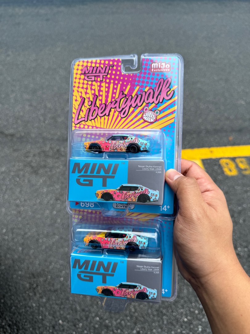 Mini GT Kenmeri Skyline Liberty Walk KUMA Blister, Hobbies & Toys, Toys ...