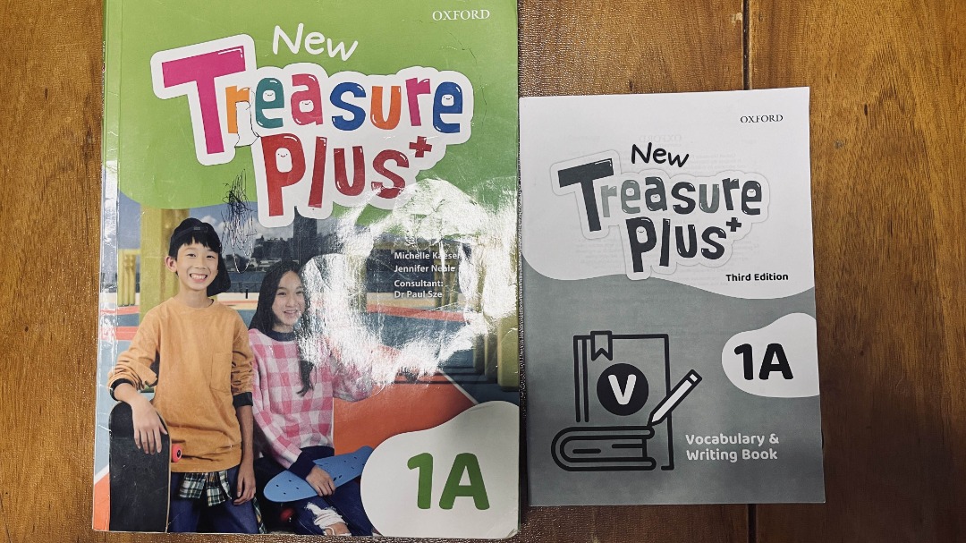 中一英文書new treasure plus 1A(連Writing Book), 興趣及遊戲, 書本 & 文具, 教科書 - Carousell