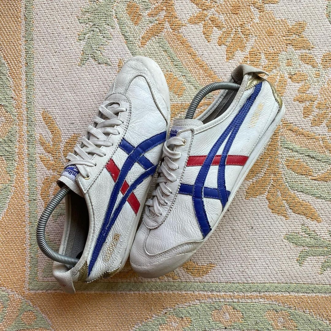 ONITSUKA TIGER WHITE DARK BLUE, Men's Fashion, Footwear, Sneakers on ...