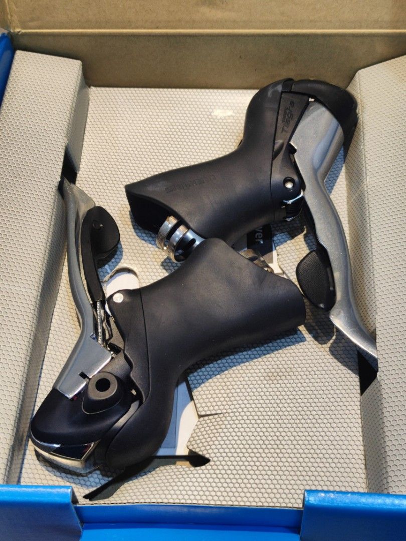 Shimano Tiagra ST-4700 10-Speed STI Shifter, Sports Equipment, Bicycles ...