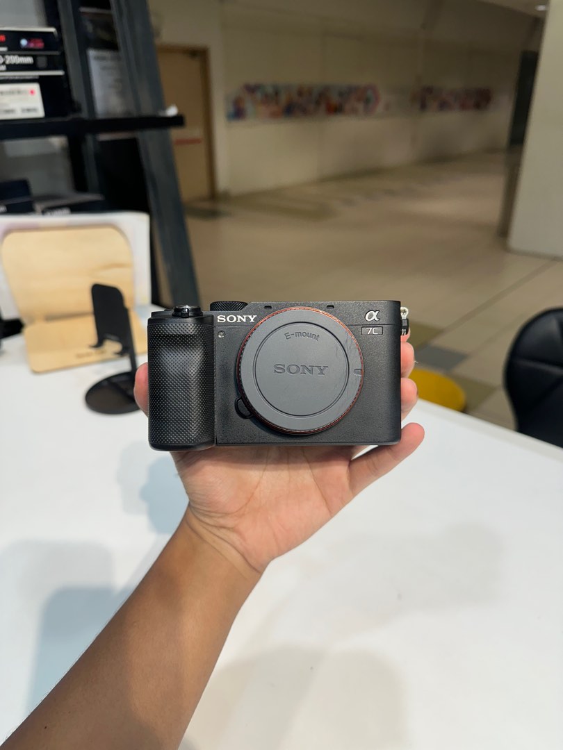 SONY A7C BODY ONLY, Photography, Cameras on Carousell