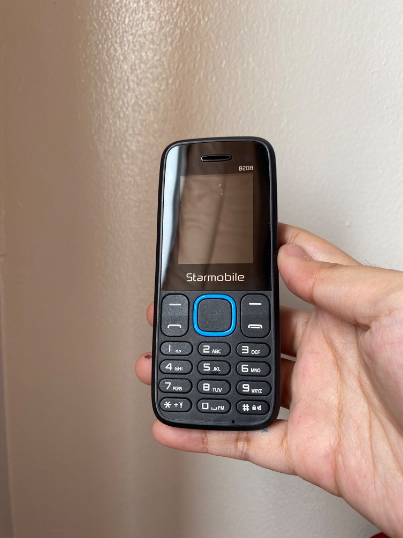 Starmobile UNO B208 dual-SIM with keypad, Mobile Phones & Gadgets ...