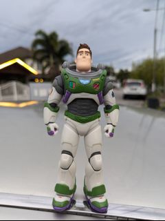 Disney Pixar Buzz Lightyear 12inch doll, Hobbies & Toys, Toys & Games ...