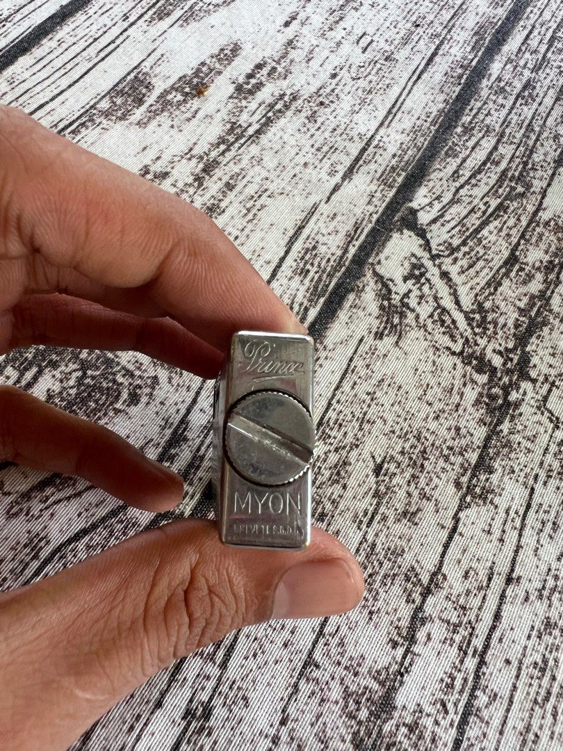 VINTAGE MYON LIGHTER, Hobbies & Toys, Collectibles & Memorabilia ...