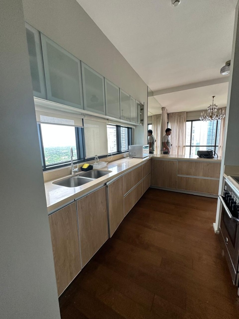 2 Bedroom Corner Unit in Arya Residences for Rent T1, Property, Rentals ...