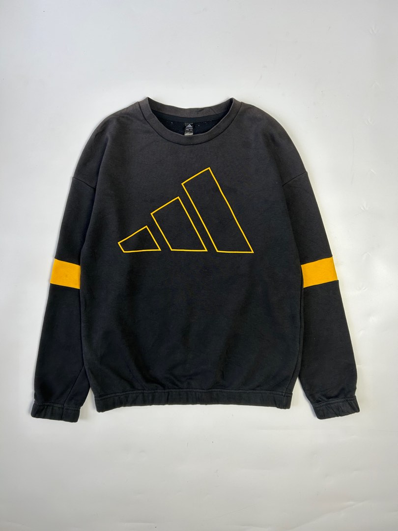 ADIDAS DROP OFF SHOULDER CROP TOP, Women's Fashion, Tops, Longsleeves ...