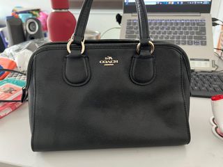 Coach Bowery Chain Sling Bag, Luxury, Bags & Wallets on Carousell
