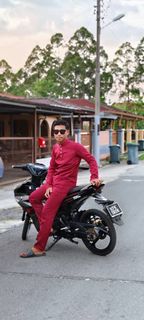 baju melayu elrah maroon, Men's Fashion, Muslim Wear, Baju Melayu on ...