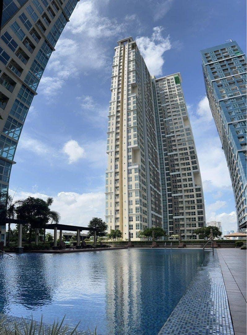 For Sale:2 BR Unit Times Square West, BGC ₱13.5m, Property, For Sale ...