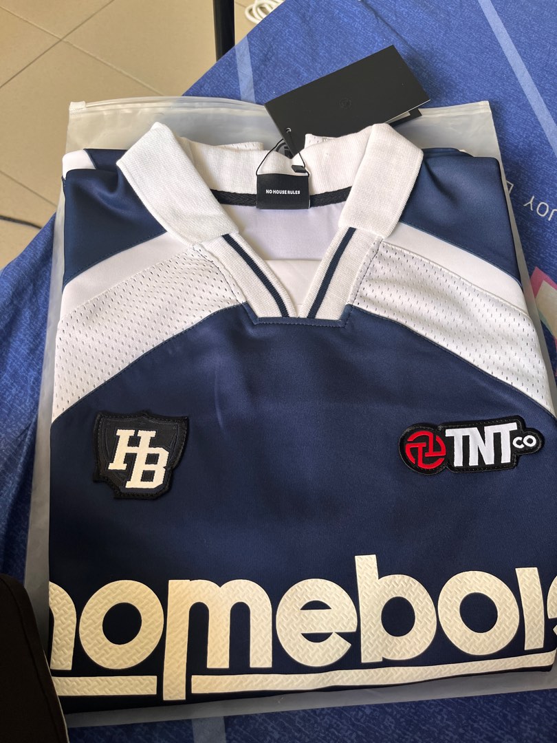 Homebois Tnt, Men's Fashion, Activewear on Carousell