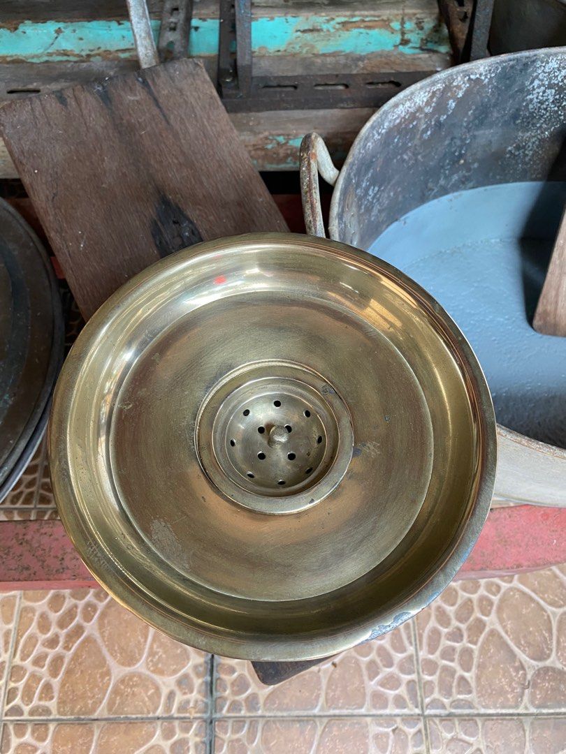 Kendi Basuh Tangan Tembaga Antik, Hobbies & Toys, Collectibles ...