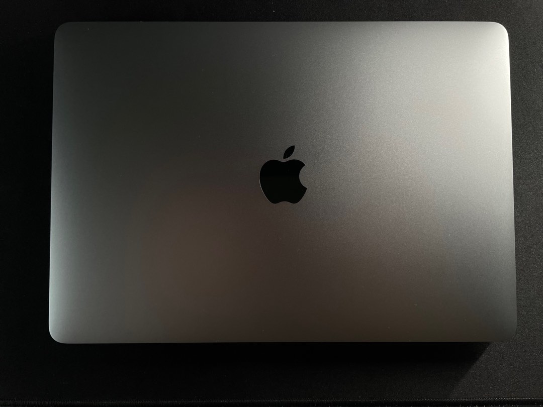 M1 Macbook Air 13” | Space Grey | 256GB, Computers & Tech, Laptops ...
