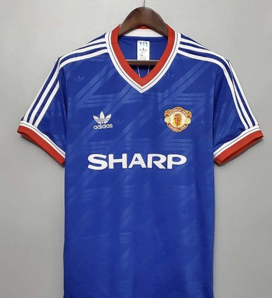 Manchester United 1983/1984 SHARP home/away Retro Jersey, Men's Fashion ...