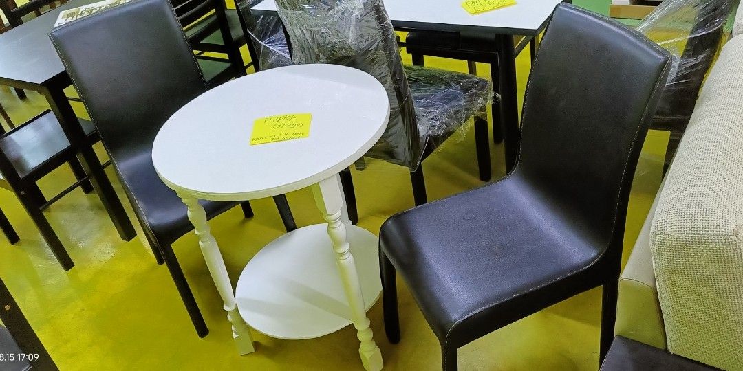 meja makan meja ruang tamu meja hiasan tempahan solid kayu 1 + 2 kerusi ...