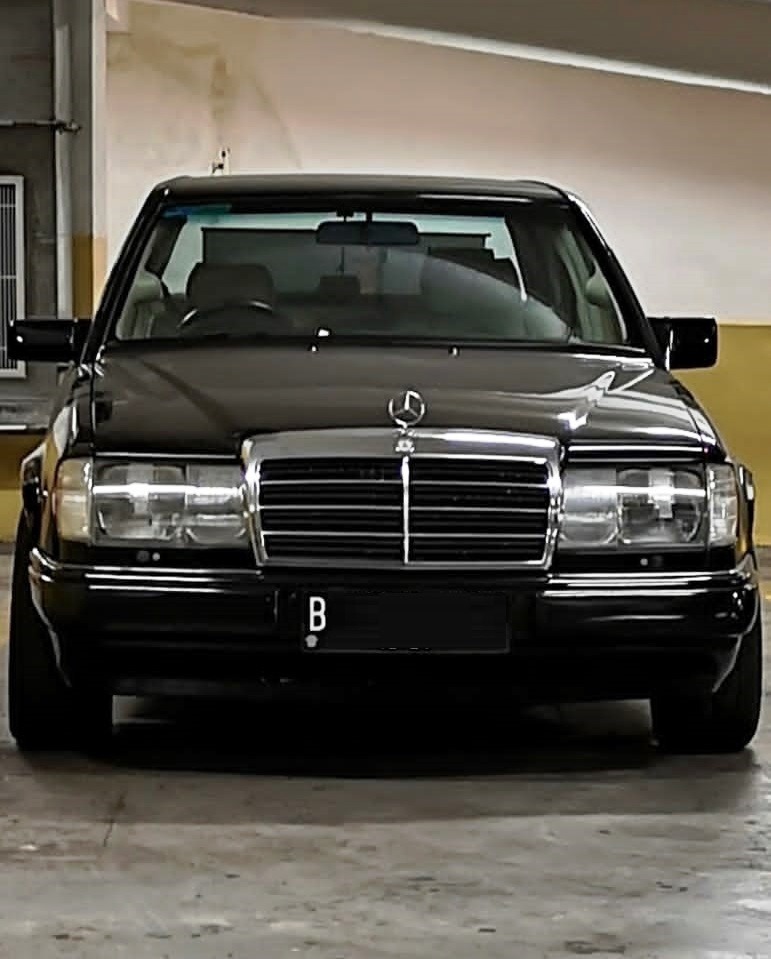 Mercedes Benz 300E Automatic aka Mercy Boxer tahun 1987, Mobil & Motor ...