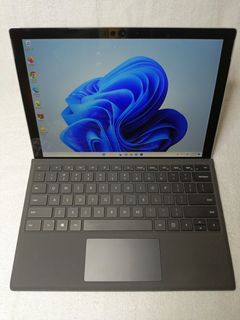 Surface Pro 6/i5-8th Gen/8GB/256GB/Touchscreen/With Keyboard/Battery ...