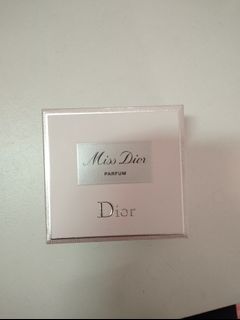 CD Miss Dior ~ Eau De Parfume(New With Sealed)/100% Authentic , Beauty ...