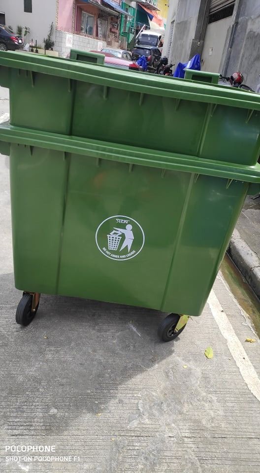 MOBILE TRASH BIN LARGE 1100 LITERS, Furniture & Home Living, Cleaning ...
