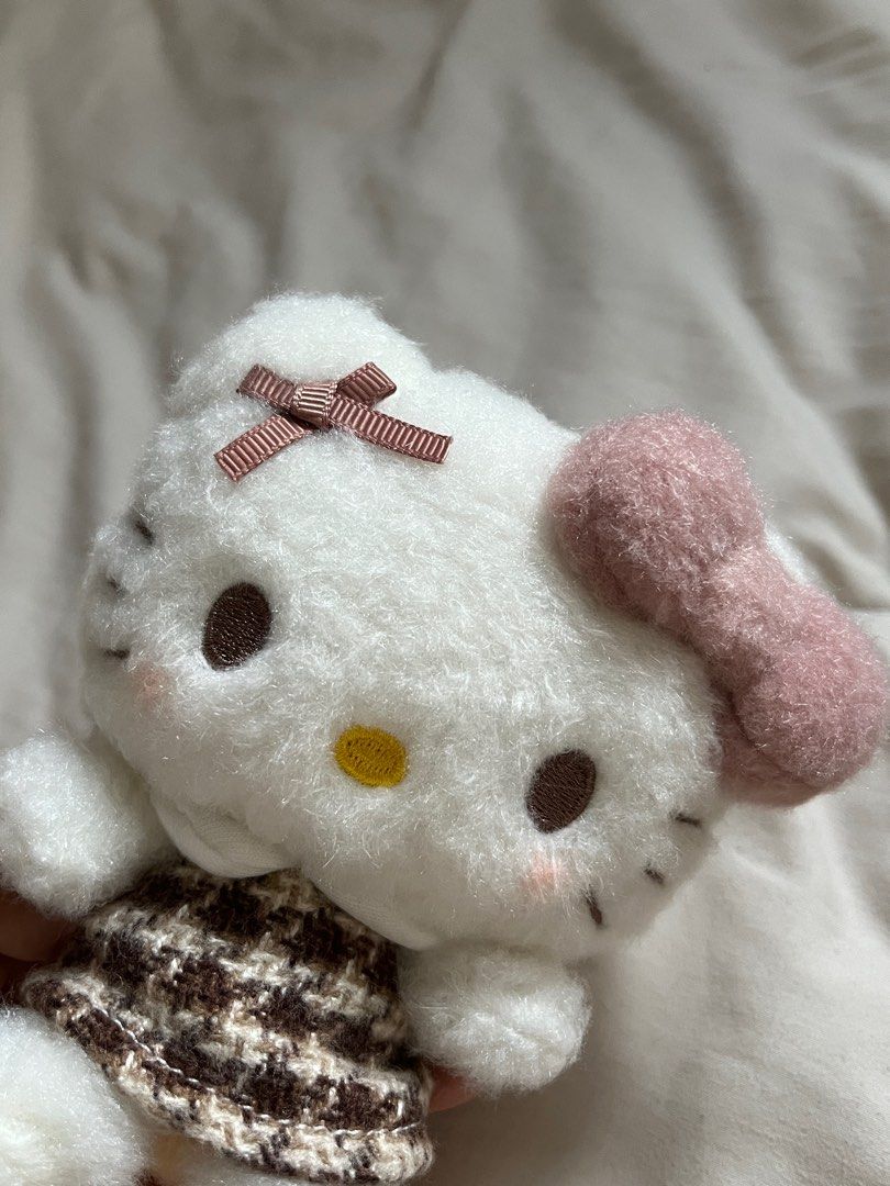 Nakajima Sanrio Plush Mascot Keychain Hello Kitty Fluffy Mocha Check