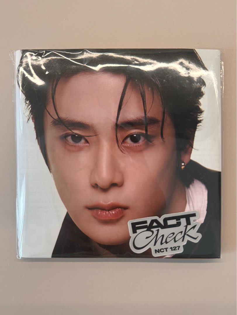 全新未拆nct 127 fact check album exhibit ver.專輯, 興趣及遊戲, 收藏品及紀念品, 韓流 - Carousell