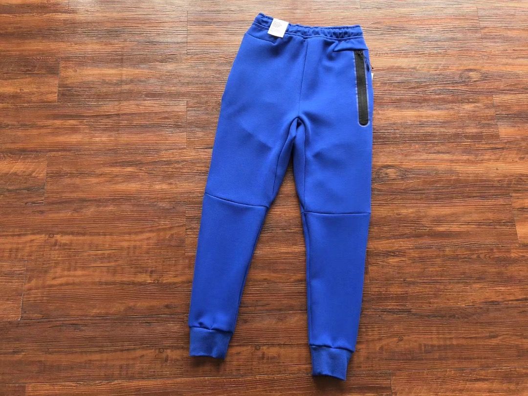 Nike TF Royal Blue Tech Fleece Set, 男裝, 上身及套裝, 套裝 - Carousell
