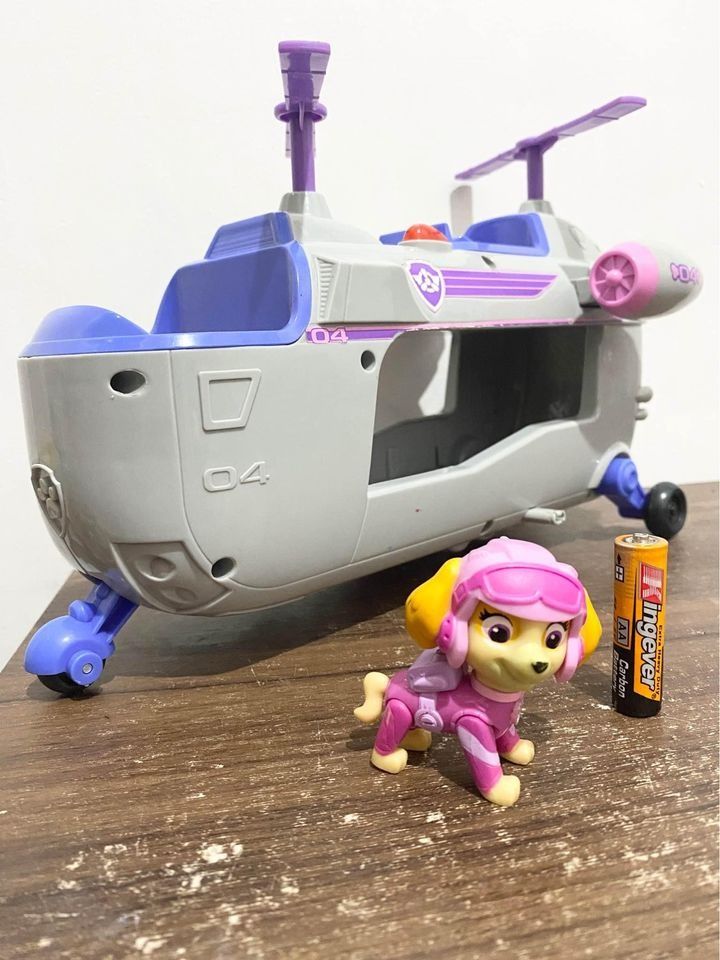 Skye - Paw Patrol Ultimate Rescue Helicopter, Hobbies & Toys, Toys ...