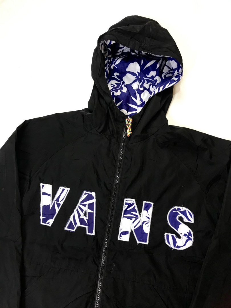VANS REVERSIBLE WINDBREAKER JACKET, Men's Fashion, Coats, Jackets and ...