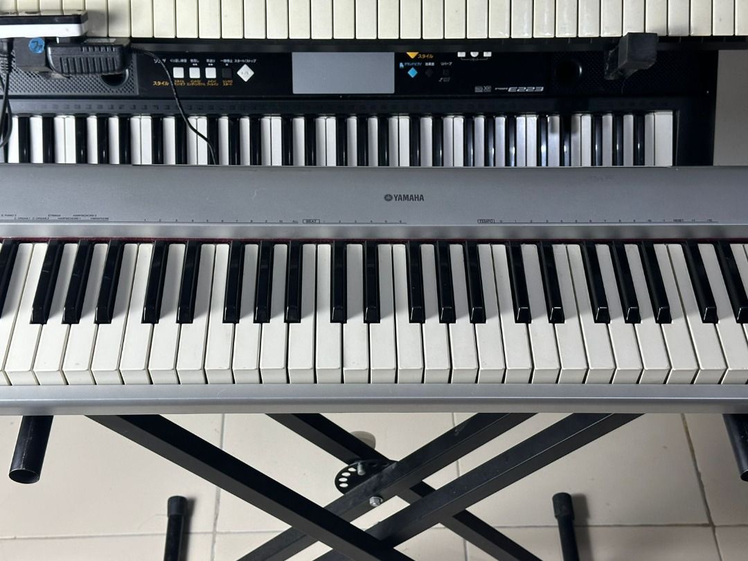 Yamaha NP-30 Portable Digital Piano Keyboard 76 Keys Touch Response ...