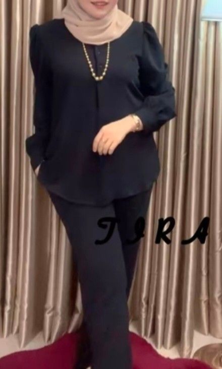 Yuna Puff Suit, Women's Fashion, Muslimah Fashion, Baju Kurung & sets ...