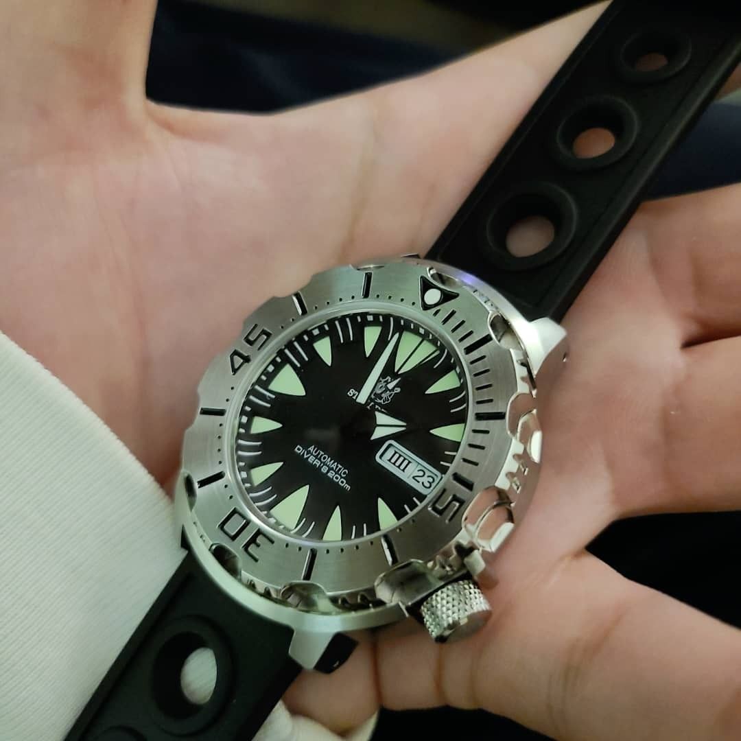 black dial seiko monster 2nd gen diver alternative. Gorgeous design and ...